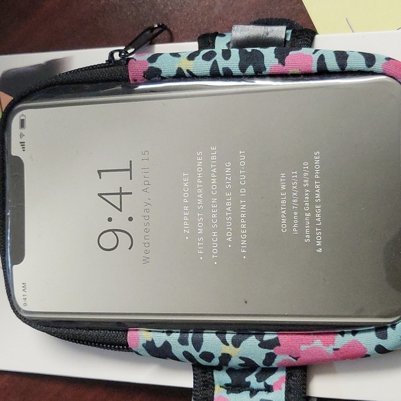 Jessica Simpson | Accessories | Jessica Simpson Phone Holder Pink And ...